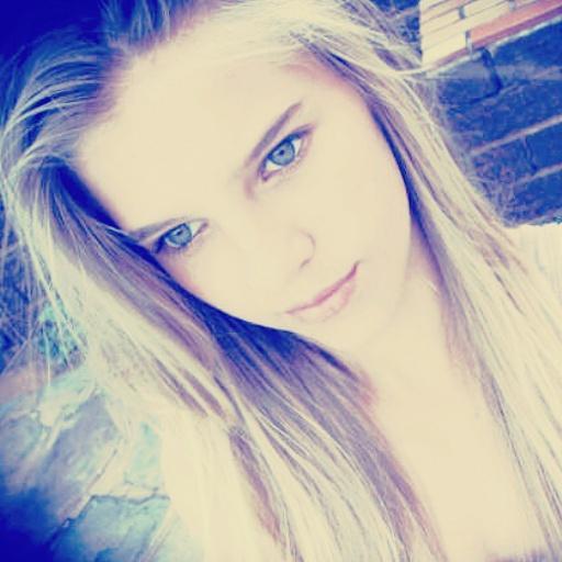 Claudia Wallis's Instagram, Twitter & Facebook on IDCrawl