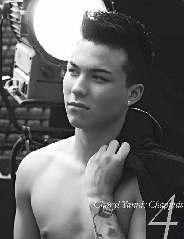 The latest Thailand National Football Team has "3 AMWF hapas" and just ...