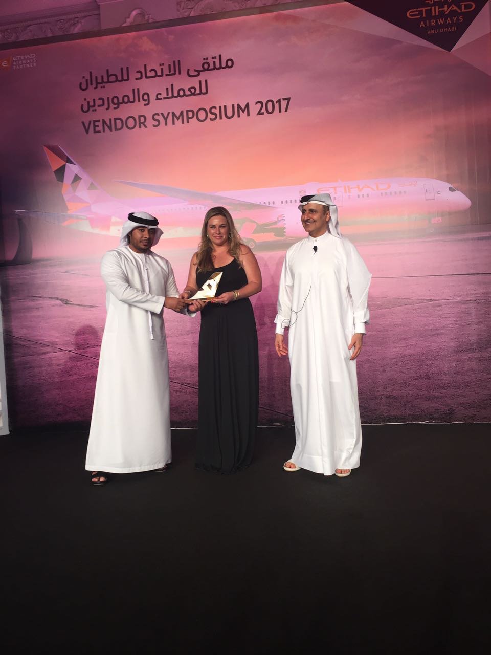 PwC Middle East on Twitter: "#PwC Middle East receiving an award from @EtihadAirways at the ...