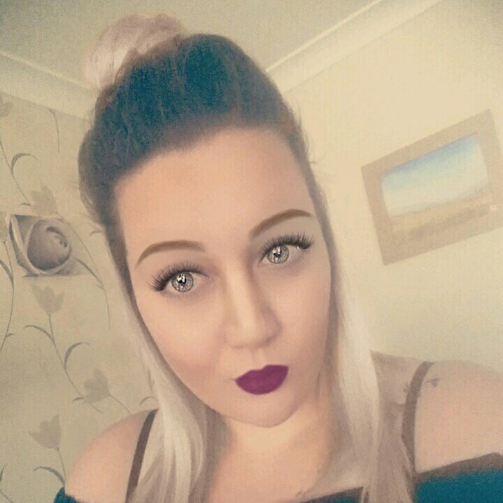 Shannon Fairhurst's Instagram, Twitter & Facebook on IDCrawl