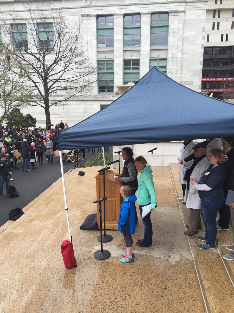 .'s Lisa Diller, MD, & her patient Emily, a neuroblastoma survivor. If ...