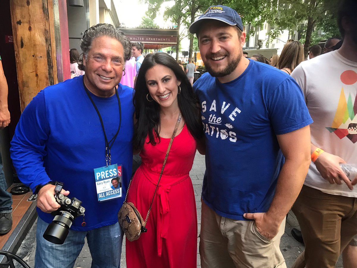 Elaina Athans Instagram, Twitter & Facebook on IDCrawl