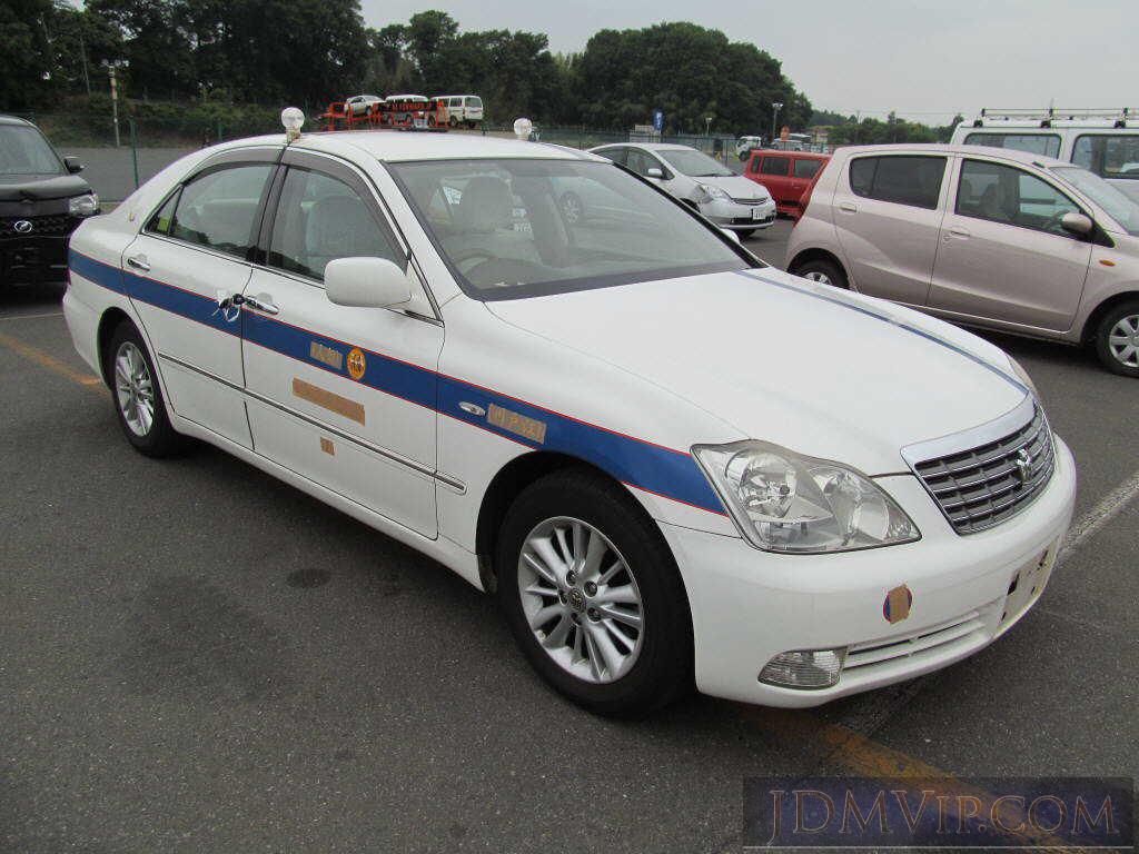 Toyota Crown Royal Saloon Police