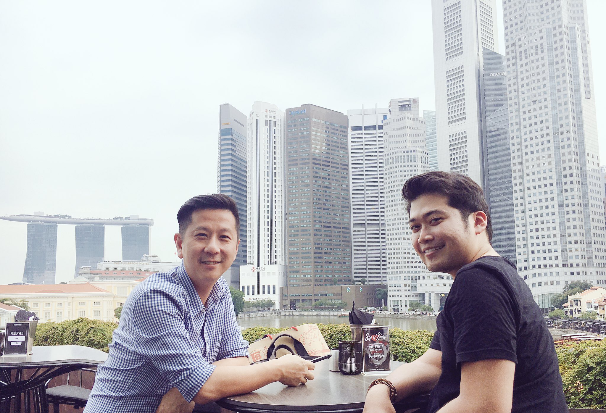 Eiji M on Twitter: "That boss you'll always want to have. 🤘 #SeayenOng #SpotifyVPSales #BackInSG…