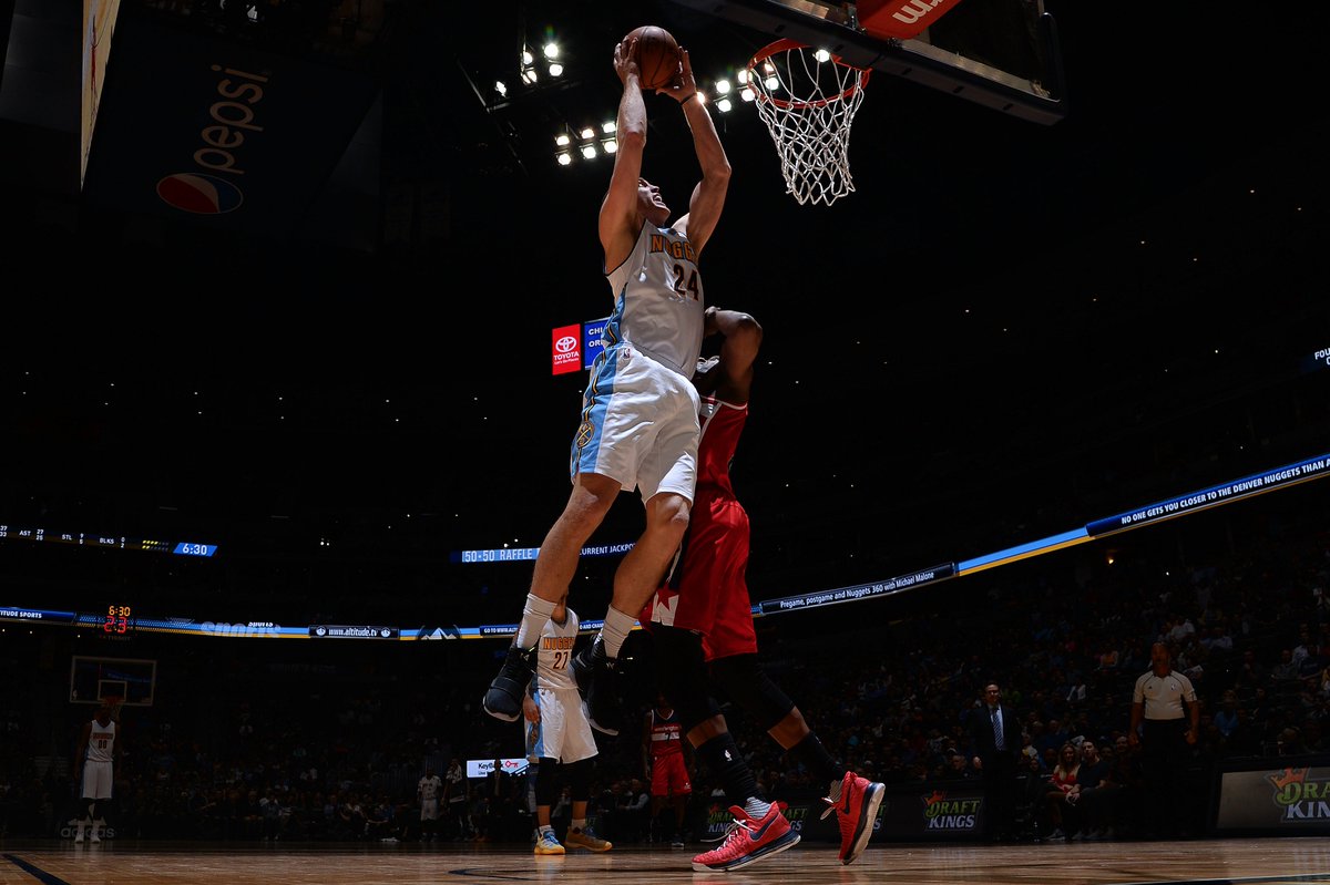 This gallery contains very good photos of Mase mid-air. 👉 on.nba.com ...