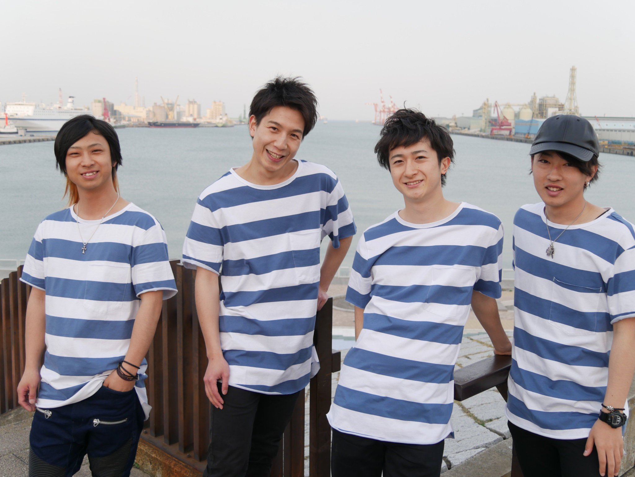 HMV仙台EBeanS on Twitter: "【＃Kevin】そして、明日4/30イービーンズ4階ステージに仙台初期待のボーイズグループKevinも、シクラメンとともに登場‼️サイン会も ...