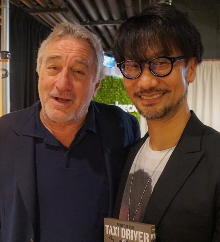 Biggest smile I've ever seen on Kojima_Hideo face! ? | Geoff Keighley ...