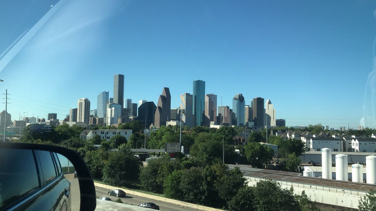 TW Pornstars - 2 pic. Kalham Amor. Twitter. Obligatory Houstonian post ...