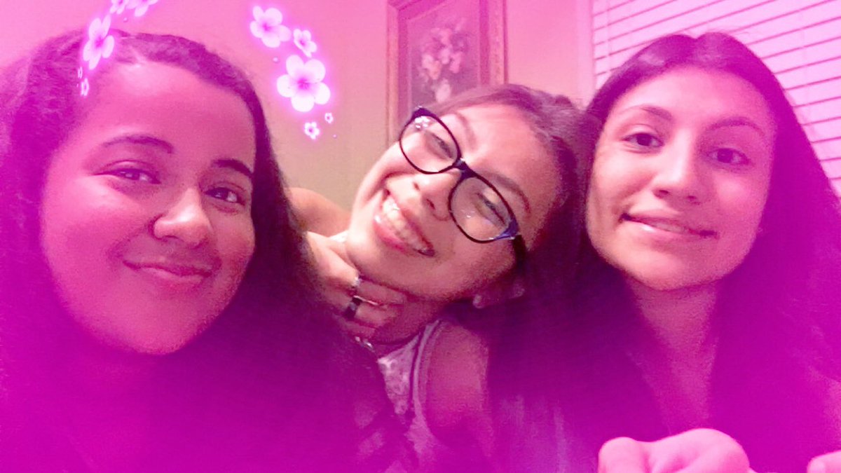 Scarlett (@scarlett_lemus) | Twitter