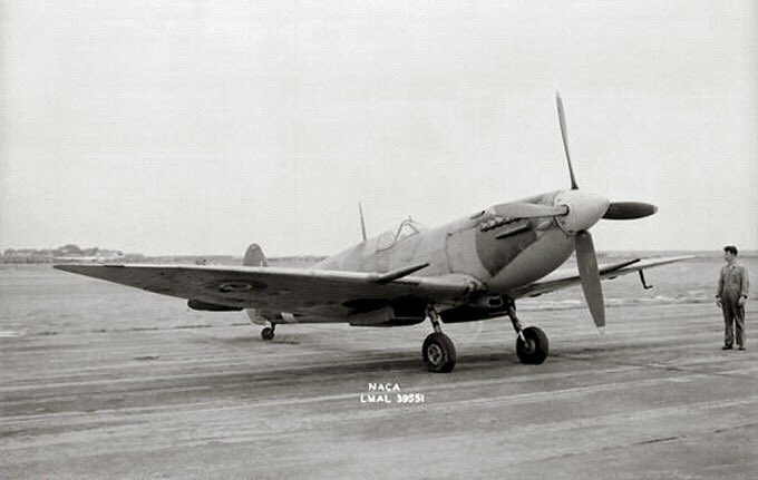 Spitfire bot on Twitter: "Spitfire HF Mk.VII EN474 1943年5月に米陸軍がサンプルとして受領した機体で、現在はレストアを受けスミソニアン航空 ...