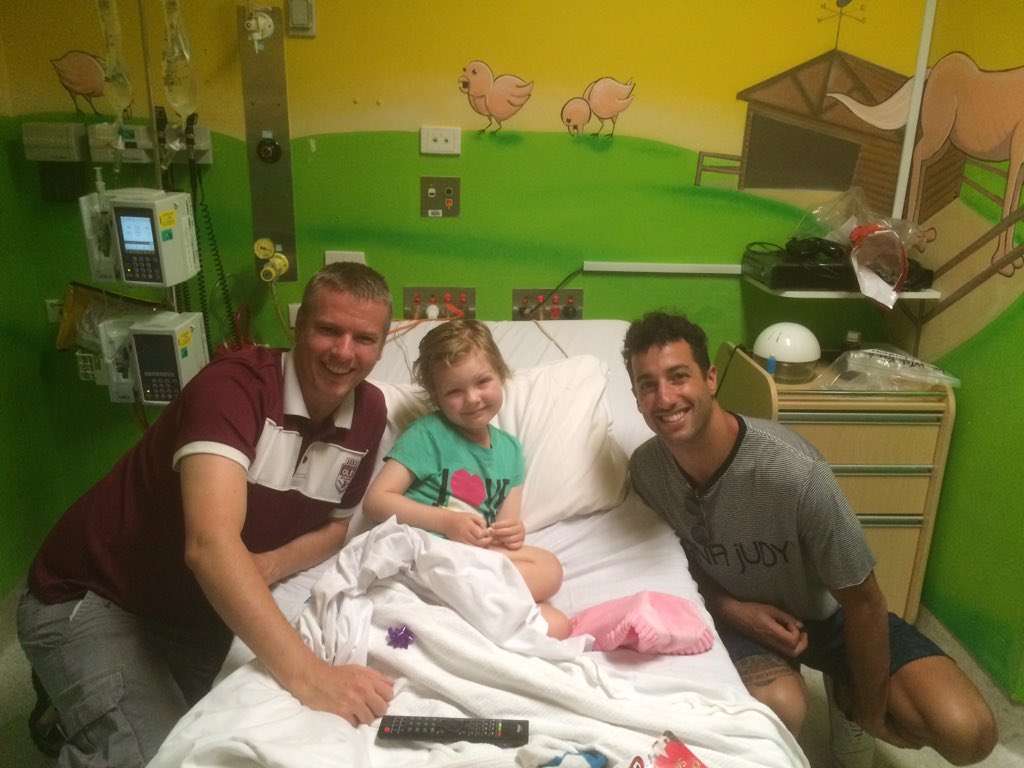 Just Daniel Ricciardo being awesome. : r/formula1