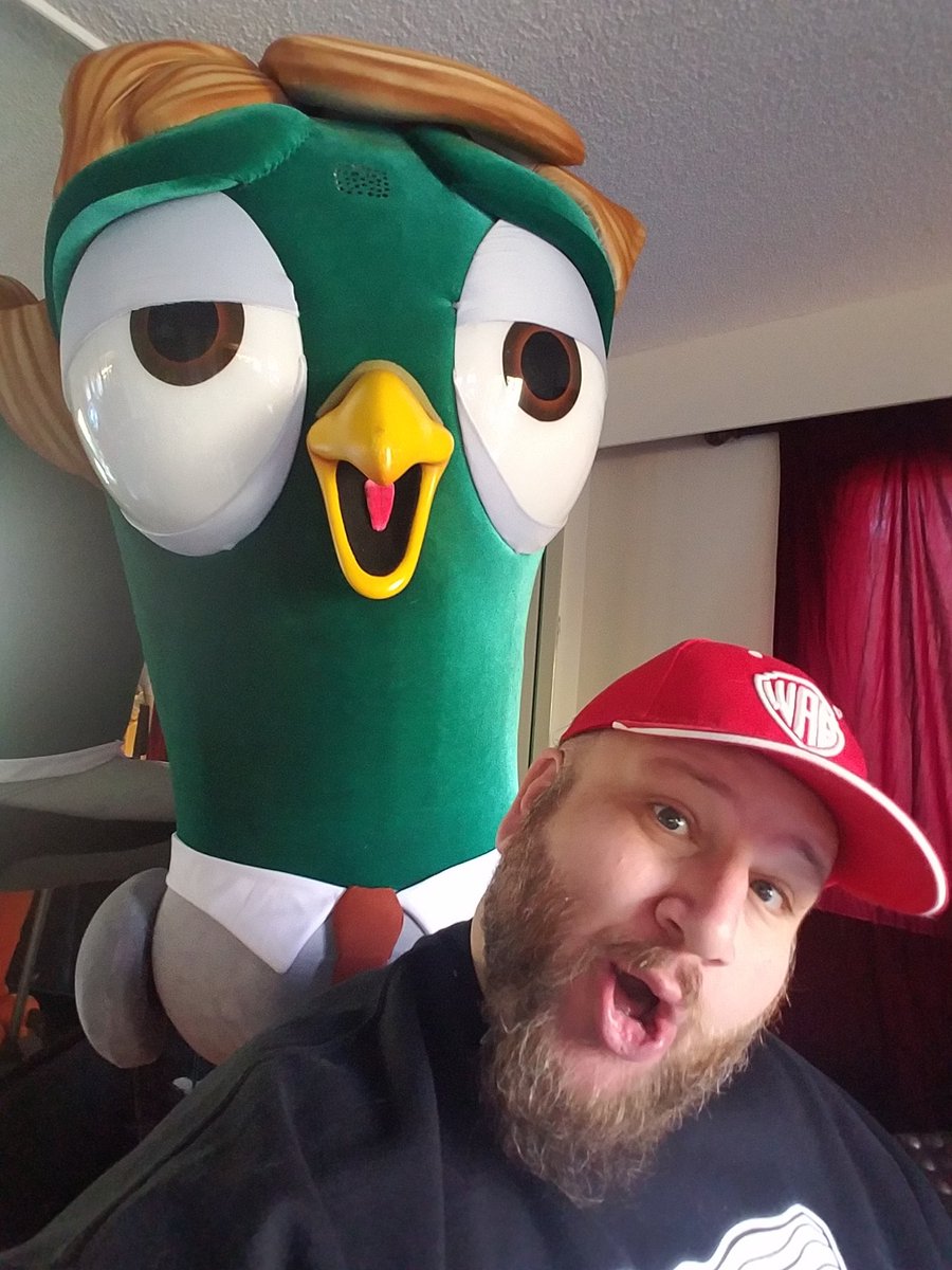 I can't believe sent this Present!!Christmas!Hanukkah It's Pigeon Toady ...