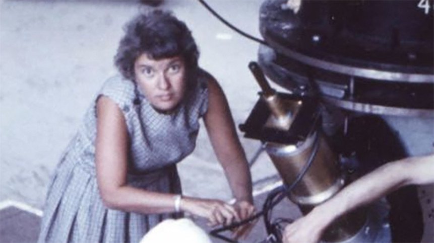 Pioneering astronomer Vera Rubin dies at 88; she helped find evidence ...