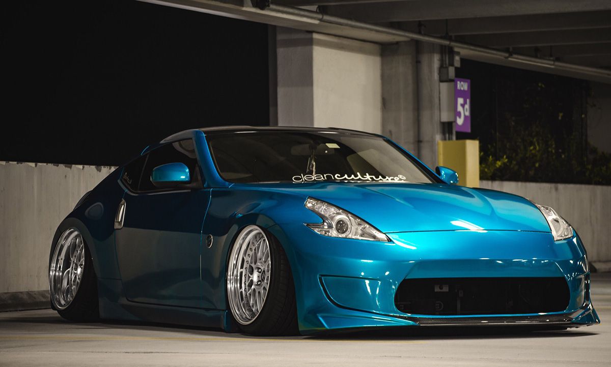Stanced 370z Blue