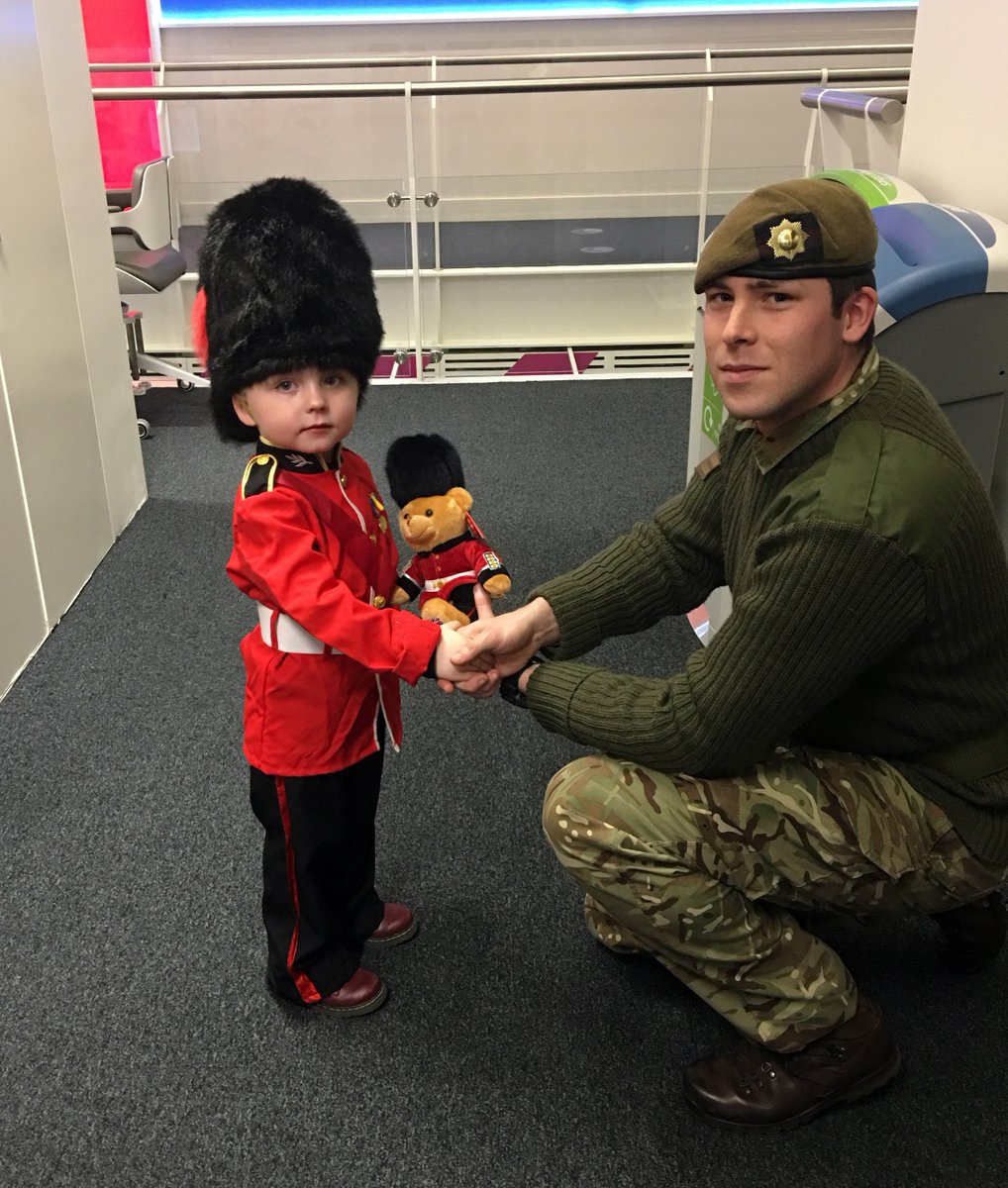 Mini Guardsman MarshallScott, 4, reunites with his idol Lance Corporal ...