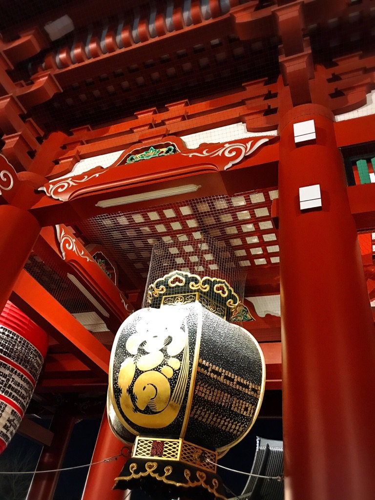 天ちゃんと浅草に初詣行ってきたよーっ！！おもちもちもち食べた！！！くじ引きもした！！！！おみくじ！！！！！おみくじはしょぼ吉みたいなやつだった ...