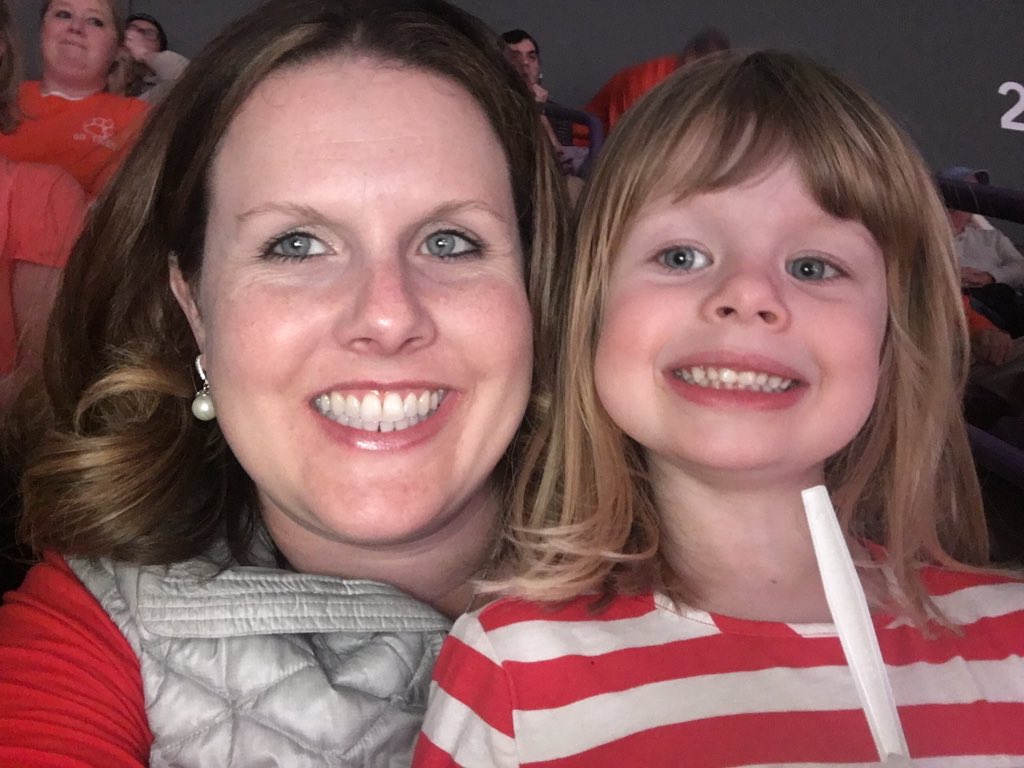 Deanna Mccarrell's Instagram, Twitter & Facebook on IDCrawl