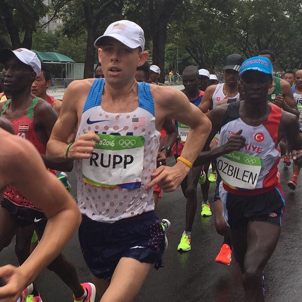 The Elites - Lap 28 - Galen Rupp : r/AdvancedRunning