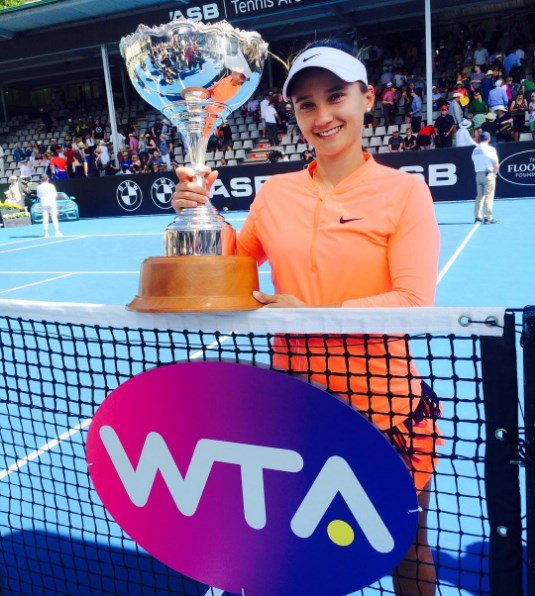 La primera campeona del 2017: Lauren Davis (EE.UU., 23 años) ganó su ...