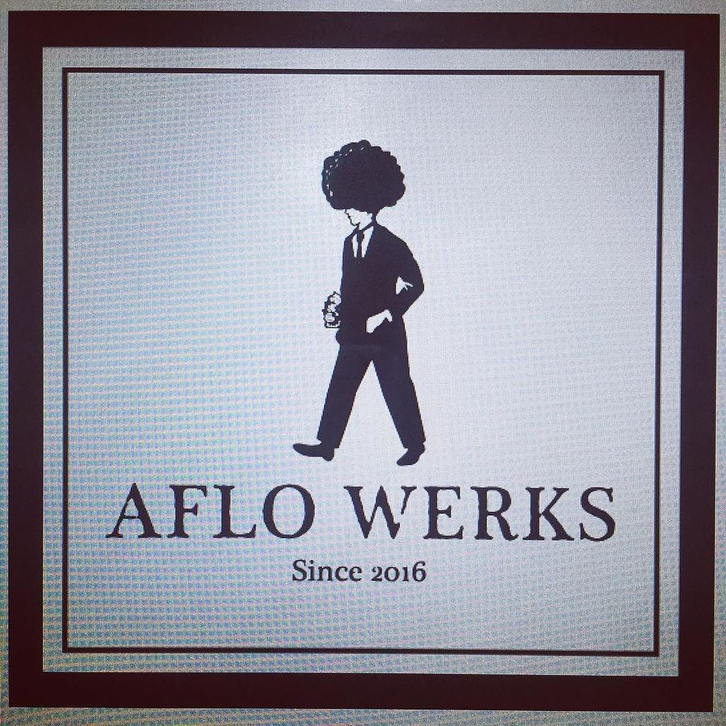 と、そのロゴ。 花が二つ隠れております。 」うえはらけいた｜COMITIA154な16bの漫画