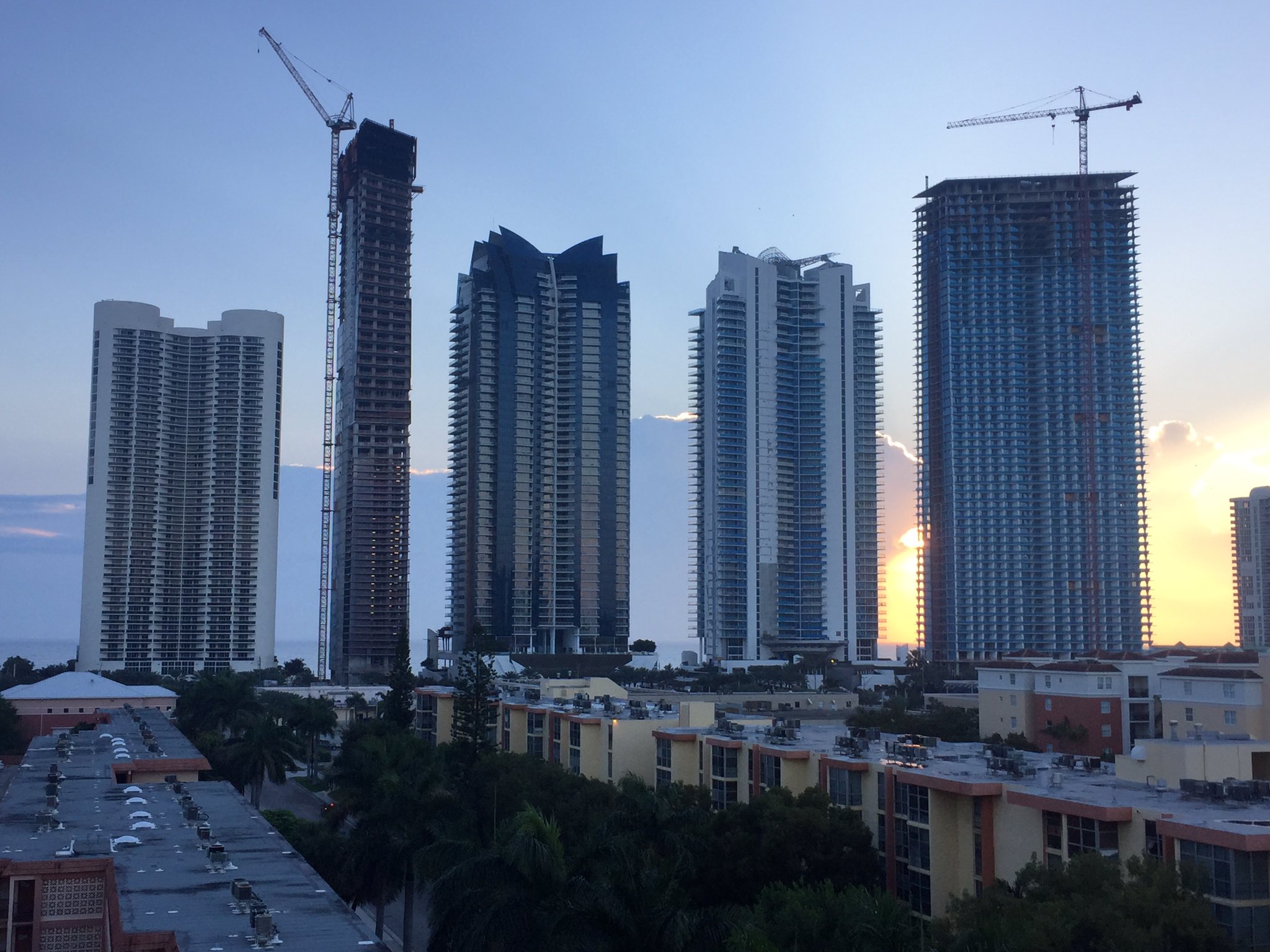 MIAMI | (Sunny Isles Beach) - Muse | 649 FT | 49 FLOORS - Page 3 ...