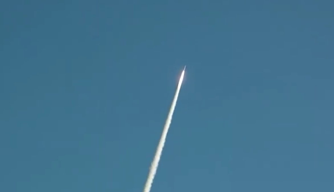 LAUNCH! SS-520-4 (JAXA's nanosat launcher) launches with TRICOM-1! Go ...