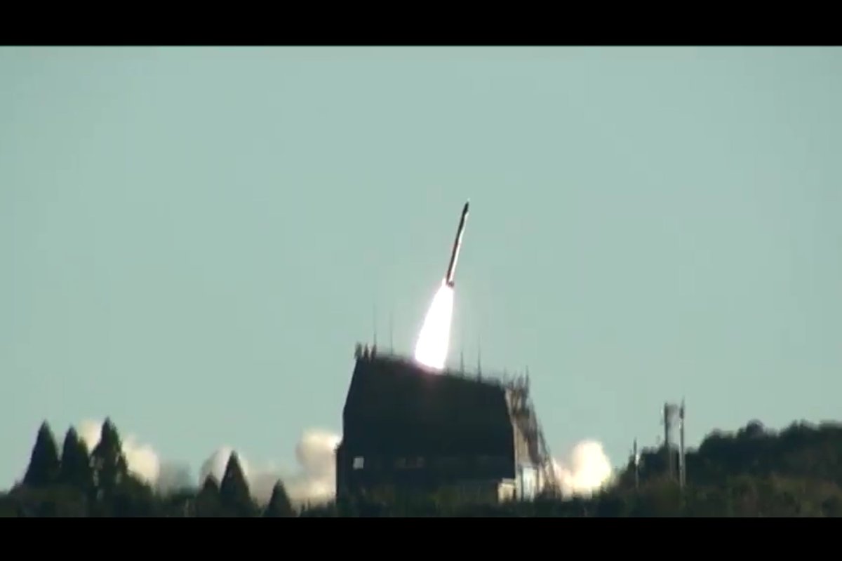 SS-520 4 号機の打ち上げを見守る人々（2017/01/15 打ち上げ再設定編）※上から古い順です。 (2ページ目) - Togetter