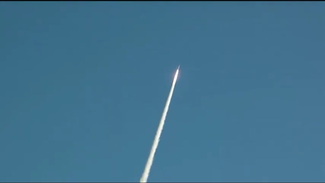 SS-520 4 号機の打ち上げを見守る人々（2017/01/15 打ち上げ再設定編）※上から古い順です。 (2ページ目) - Togetter