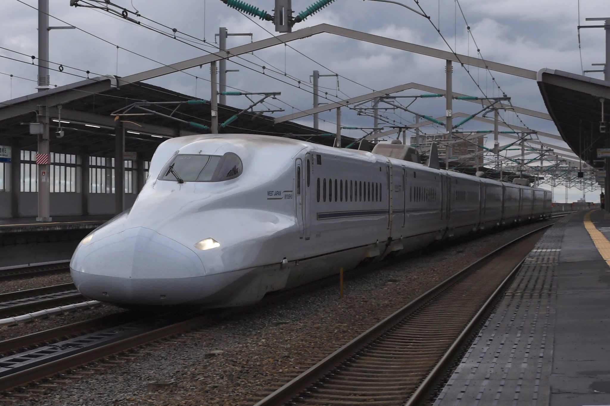 なぎ on Twitter: "さくら544号 新大阪 544A N700系幹ハカS13編成8両 西明石 2016.12.27 https://t.co/ii352VA0Xe" / Twitter