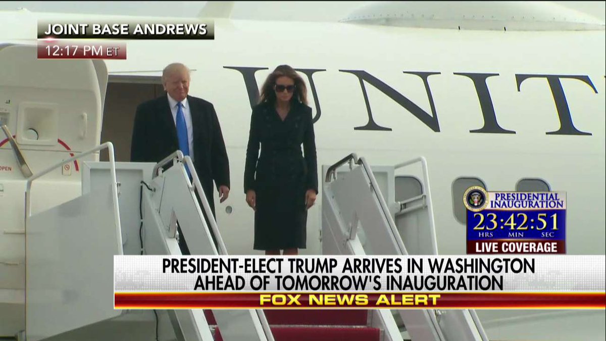 YIPPEE : On the move: Donald Trump departs NYC in a huge convoy of SUVs ...