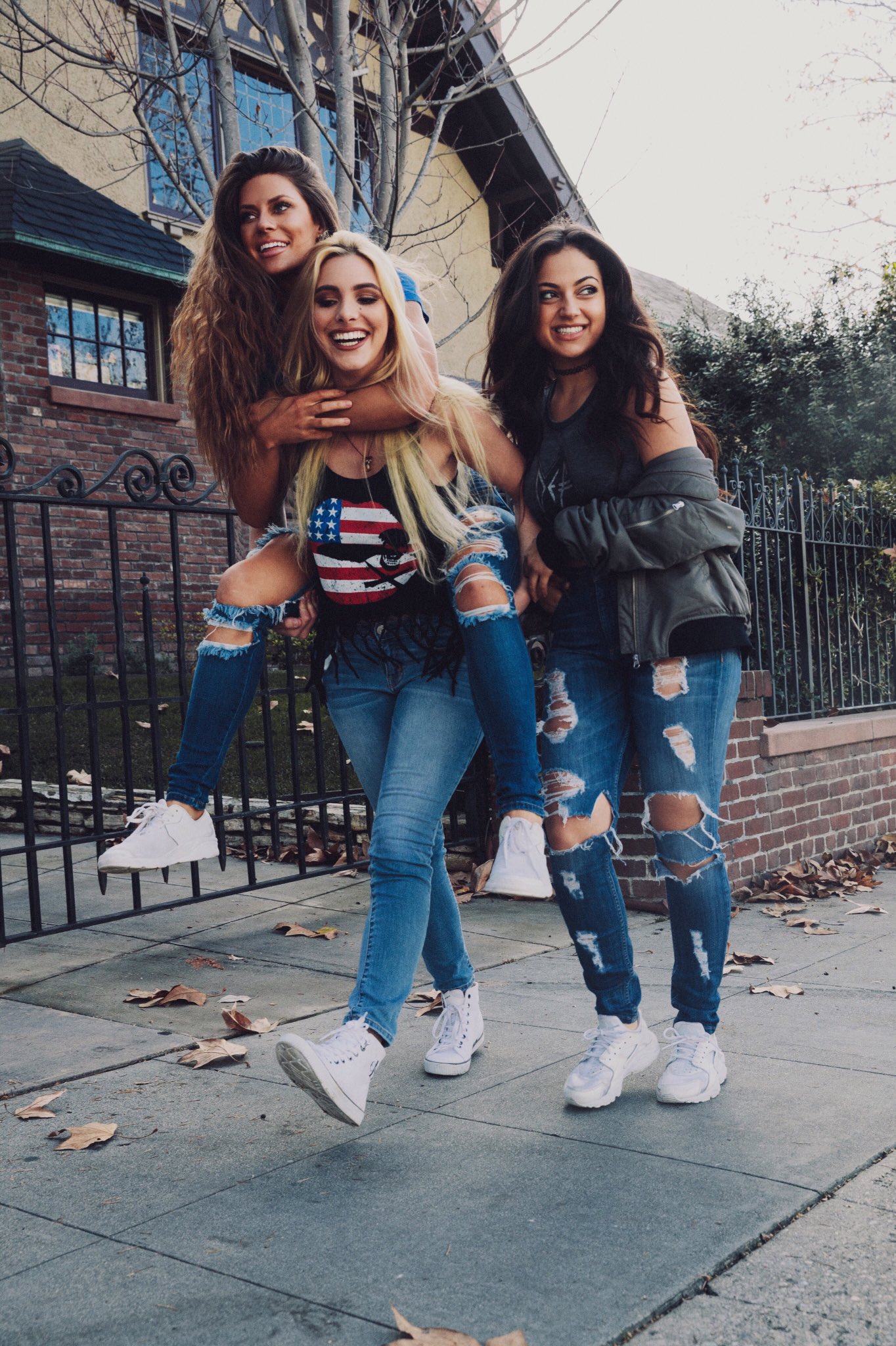 Best Friend Poses Tumblr