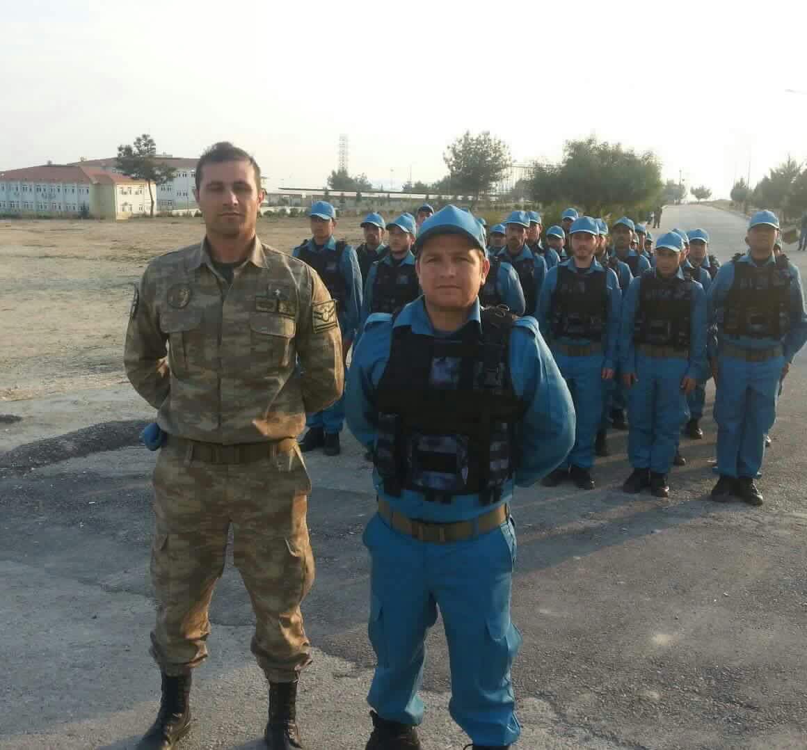 New Syrian policemen unit for #Jarablus (trained by Turkey). Further ...