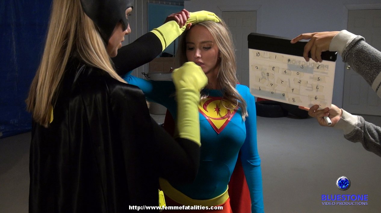 Superheroine Supernova