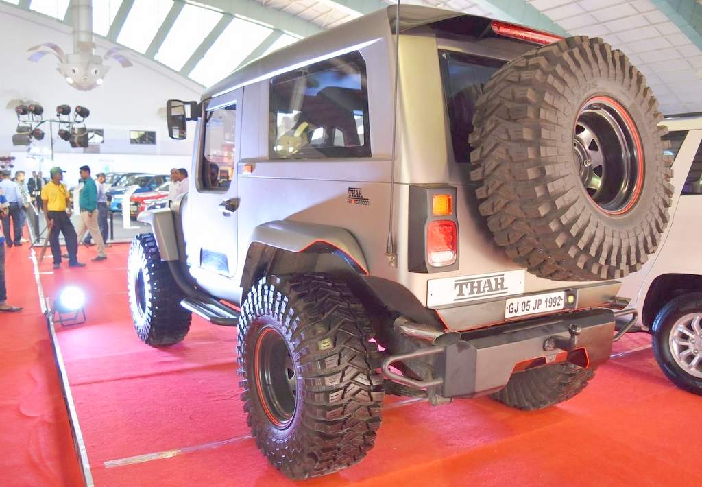 Mahindra unveils Thar Daybreak Edition with Hard Top at Surat Auto Expo ...