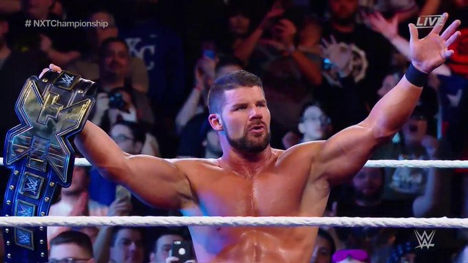 Bobby Roode tornou-se no novo NXT Champion