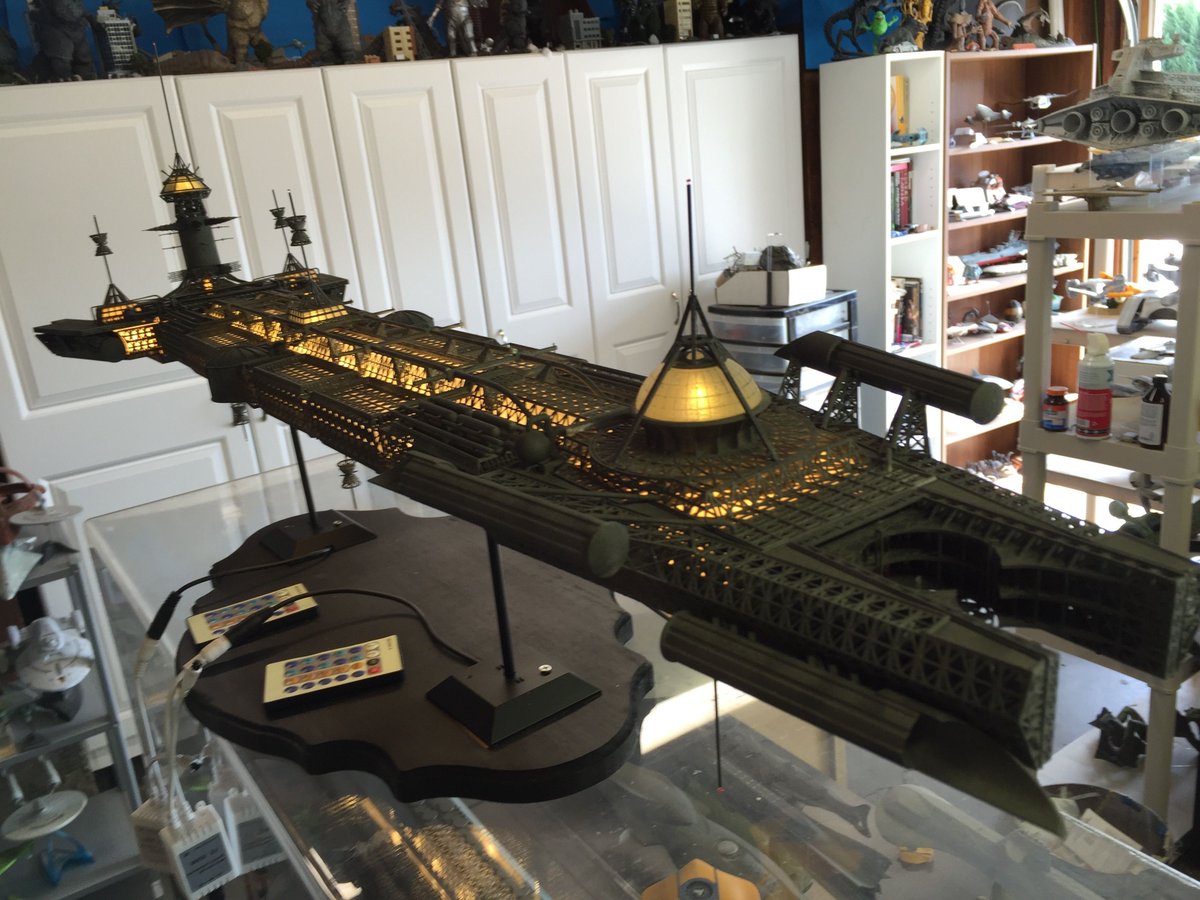 Papercraft Black Hole Cygnus