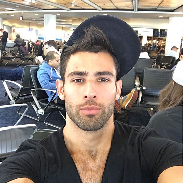 Felix Scott's Instagram, Twitter & Facebook on IDCrawl