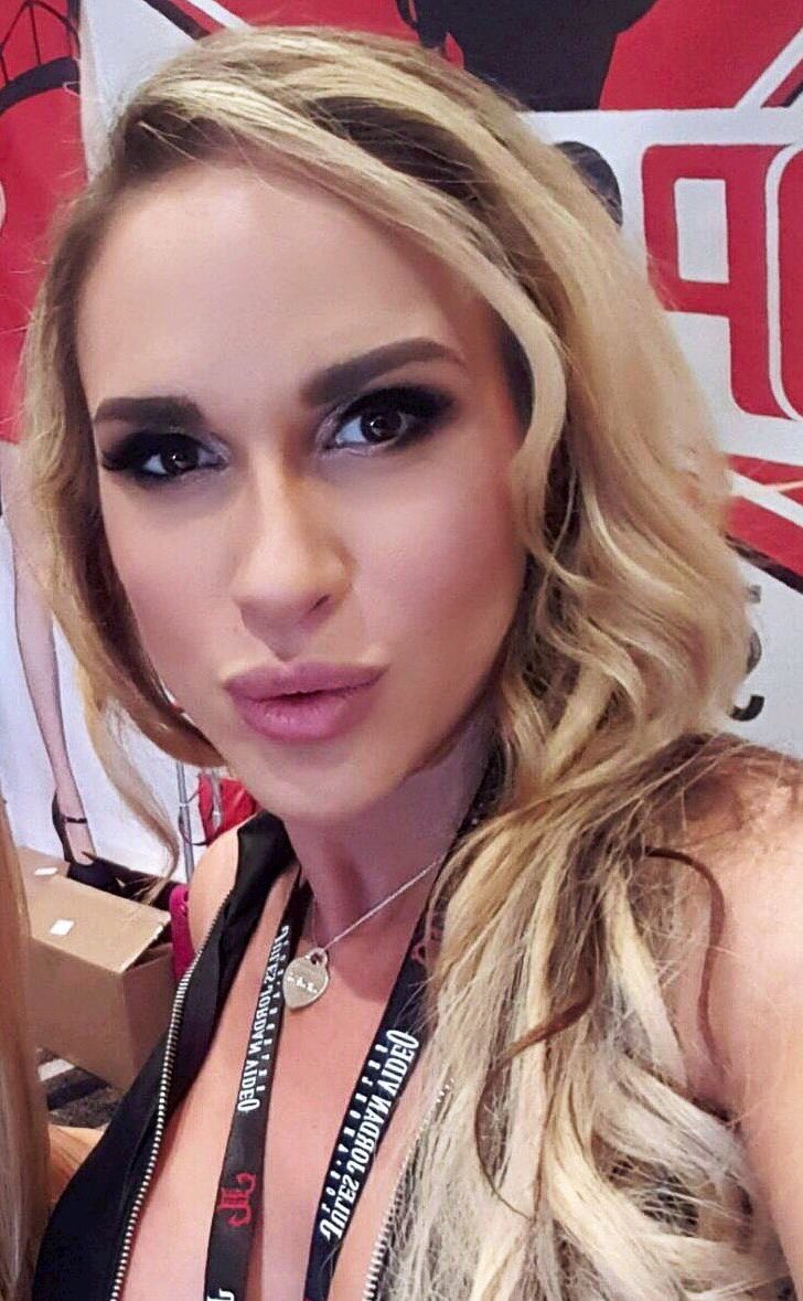 Goddess Edyn On Twitter Ladies Lots Of You Love My Makeup Skills But