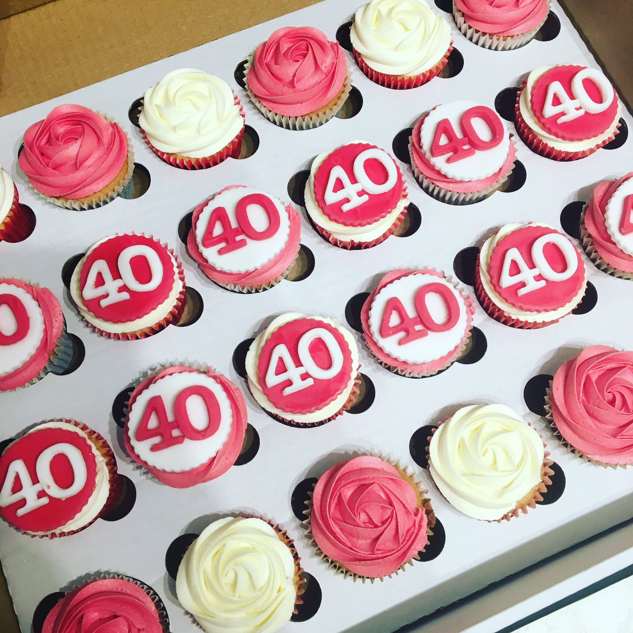 40th Anniversary Cupcakes