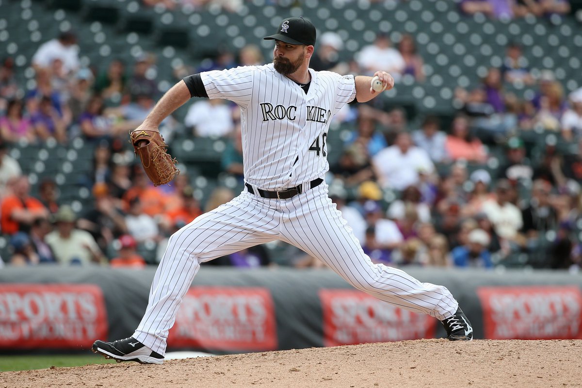 We've signed Boone Logan to a 1-year deal with a club option for 2018 ...