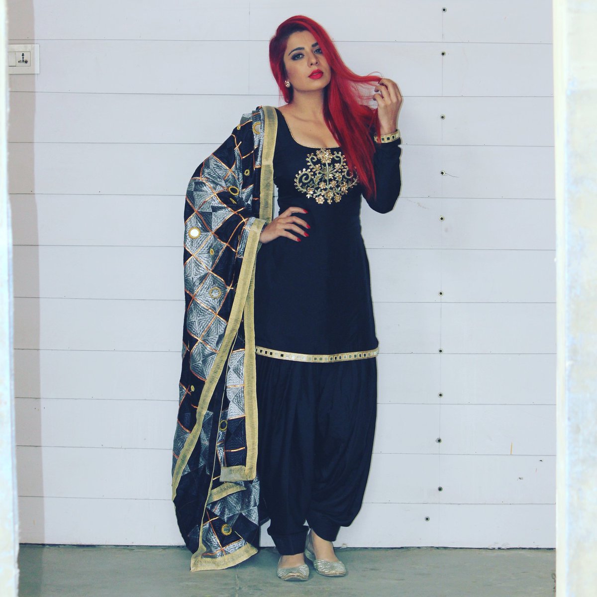 Punjabi Sohni Kudi In Suit