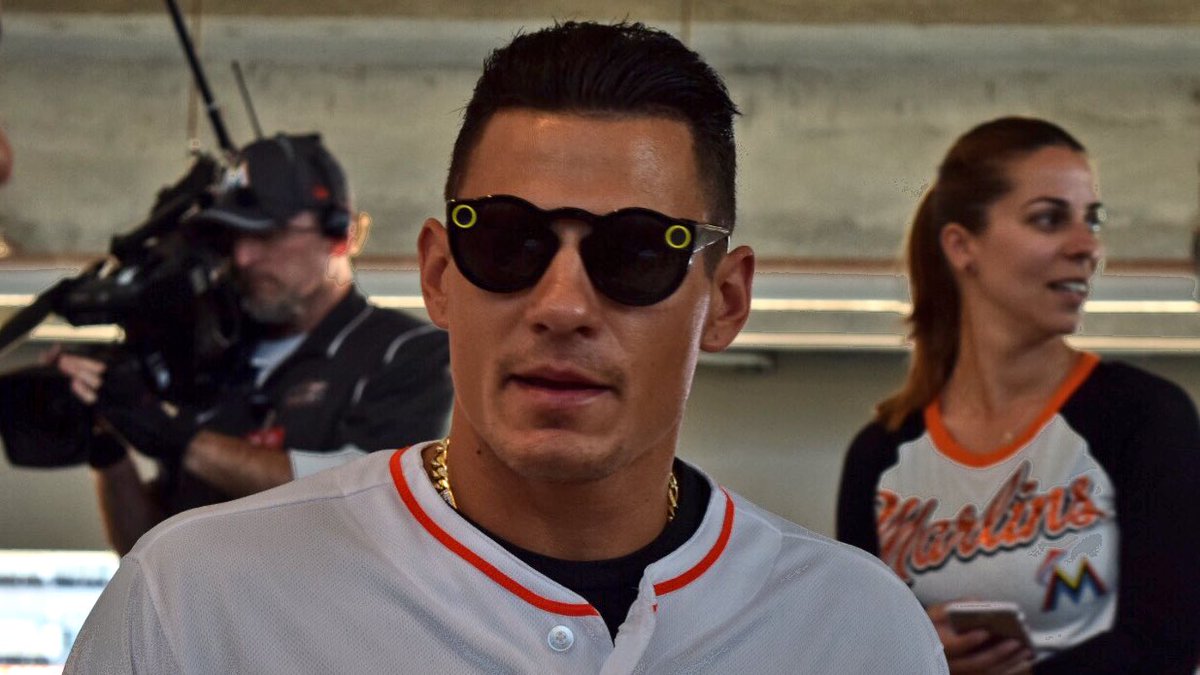 It's #MarlinsFanFest through the eyes of Derek! Head to our Snapchat to ...