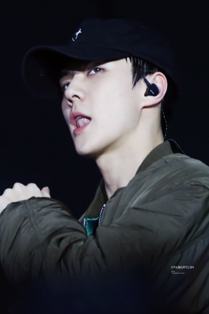 高画質 EXOrDIUMin香港 SUHO LAY SEHUN 170211～170212 - Togetter [トゥギャッター]