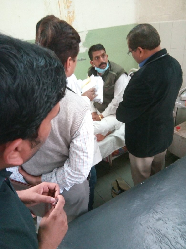 Dr ASHOK JAT on Twitter: "13 फरवरी से है अनशन पर और 15 से पानी त्याग रखा है चयनित व्याख्याता ने ...