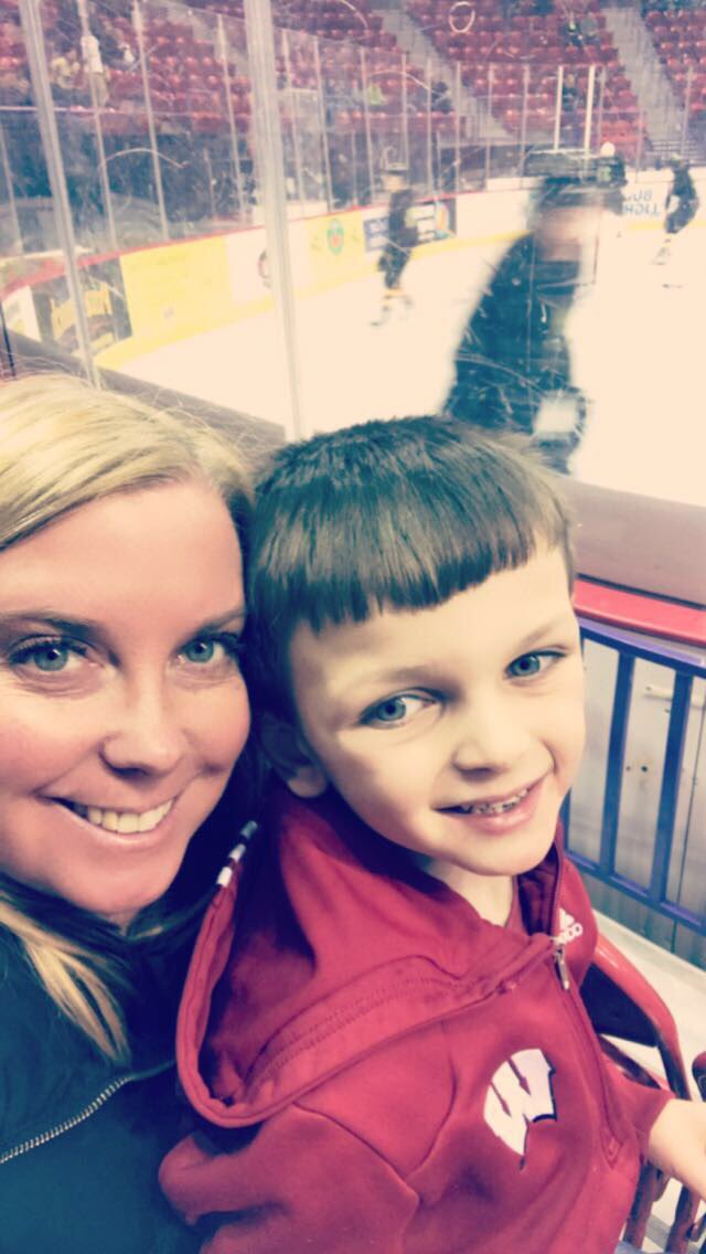 Tara Crow's Instagram, Twitter & Facebook on IDCrawl