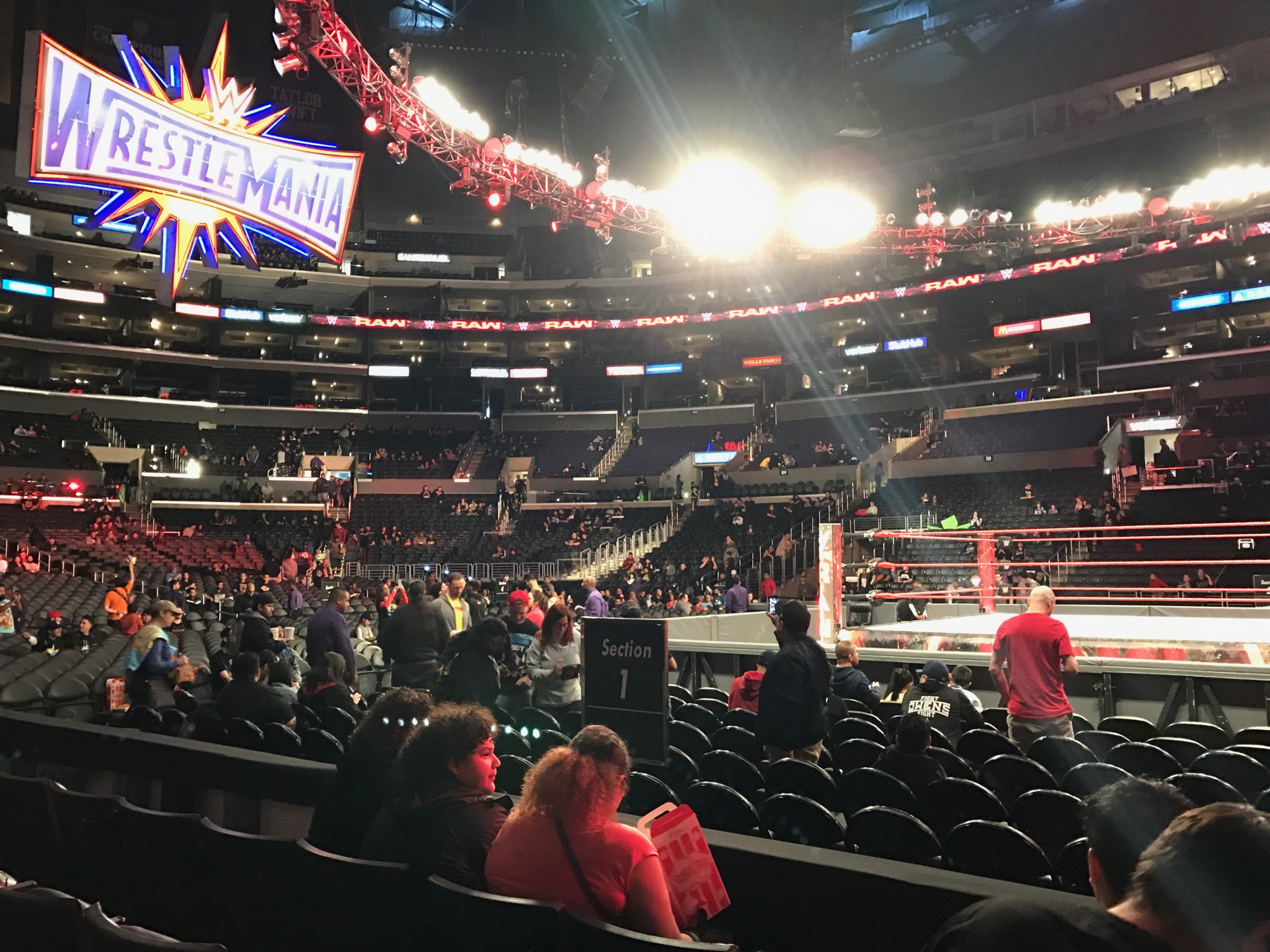 Staples Center Wwe Raw