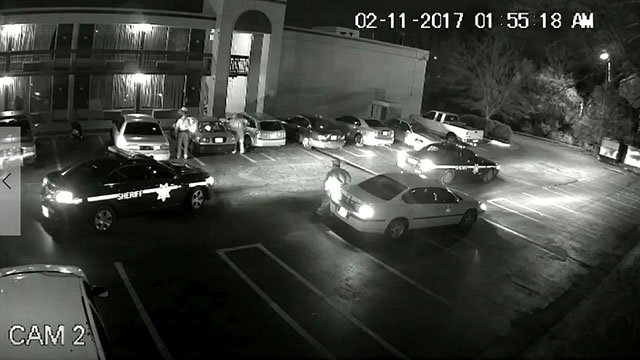 GRAPHIC WARNING: Full surveillance video from deadly officer-involved ...