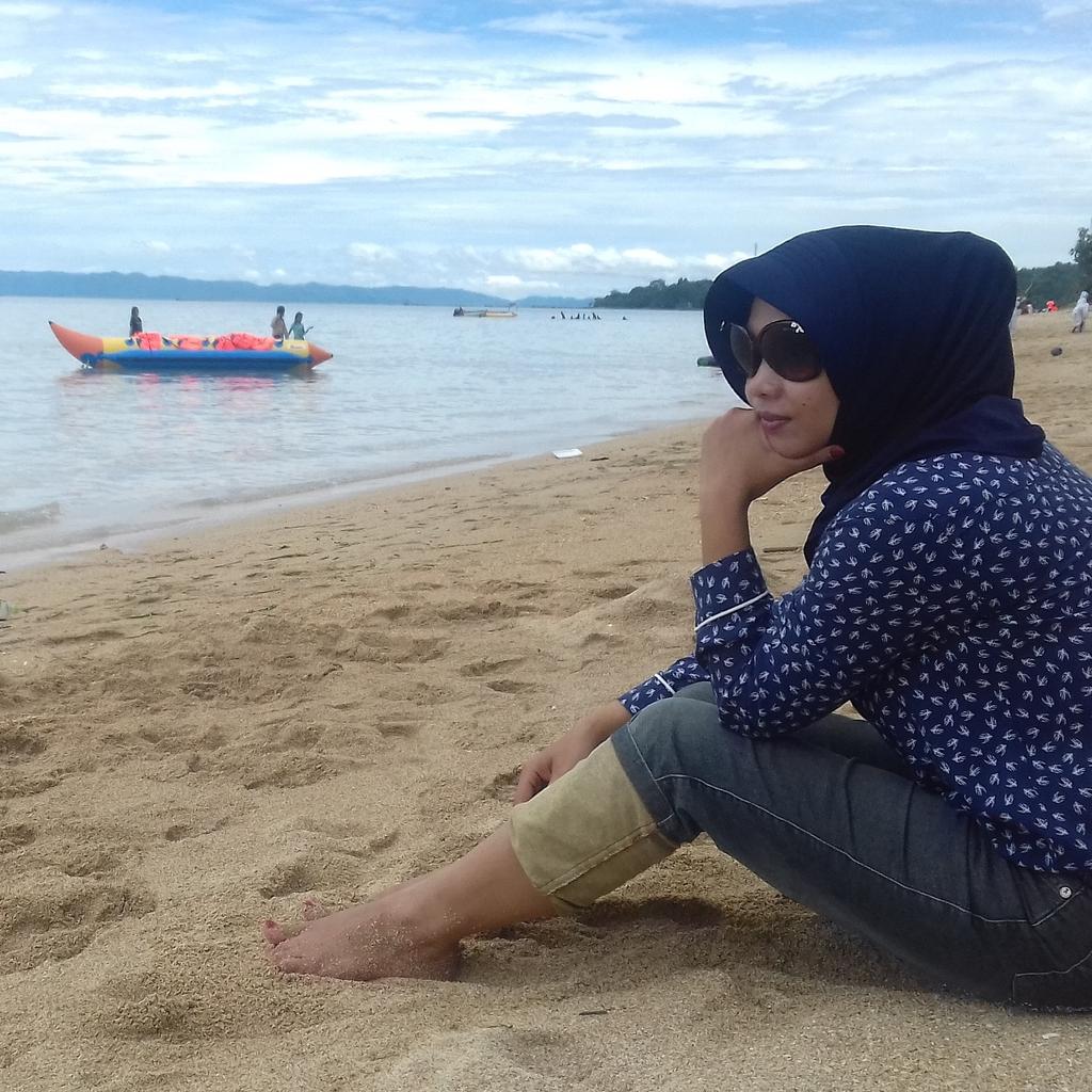 Rischa Rustan (@RischaRustan) | Twitter