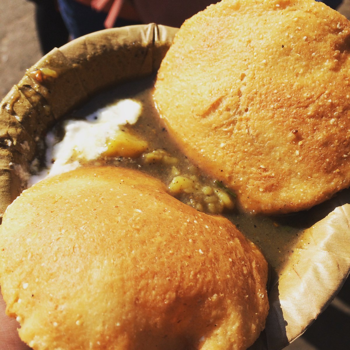 Famous Food In Agra and Eateries - Taj With Guide Blog