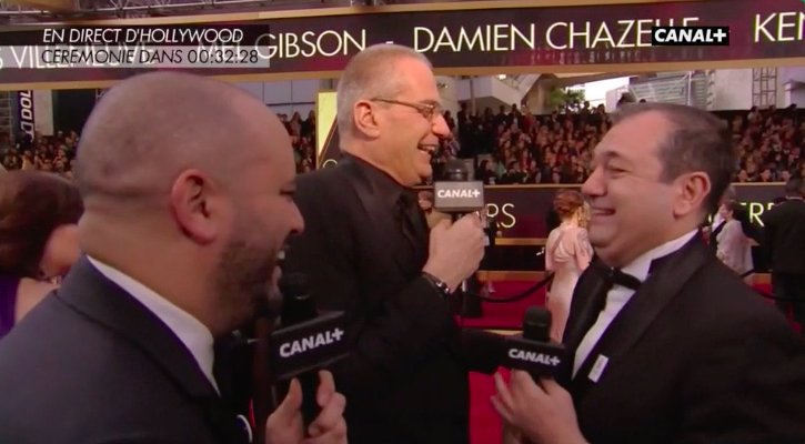 Florent Derue on Twitter: "Jérôme Commandeur qui commente le tapis rouge des Oscars en 2017 sous ...